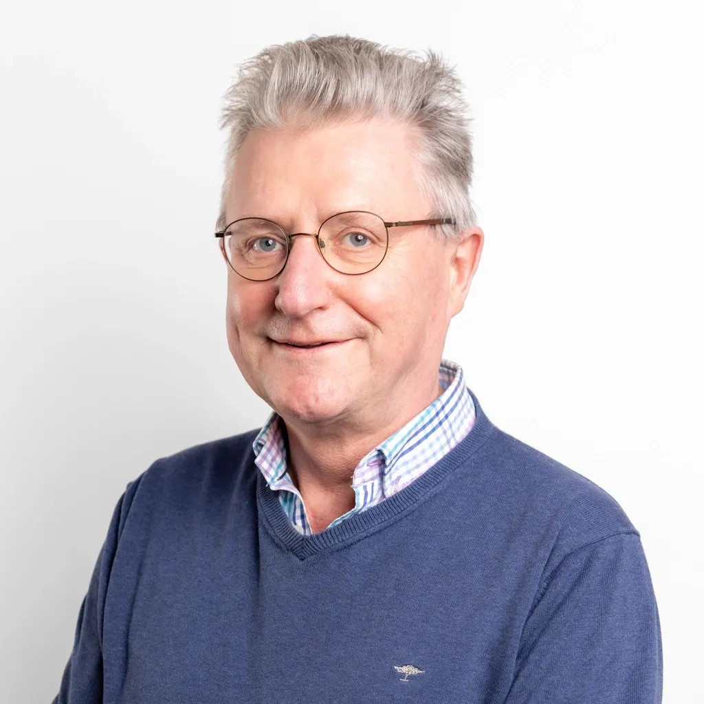 Dr. Alliet Rik